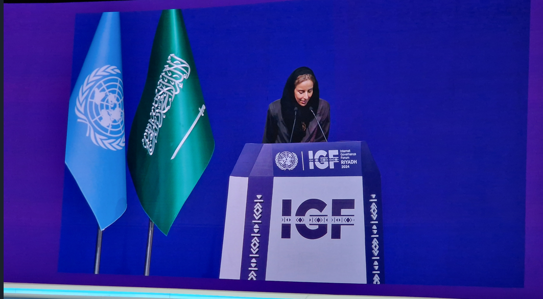 Von Süd nach Nord mit einem schweren Rucksack voller Aufgaben: DE